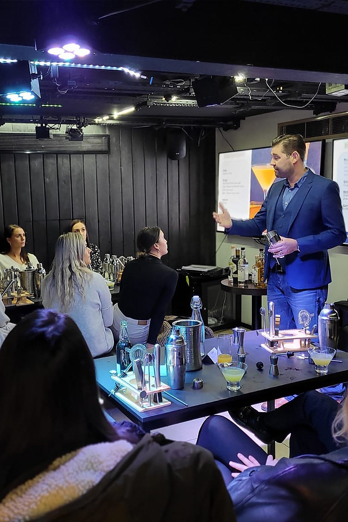 Cocktail Class and 3-Dish Dinner at Inamo Covent Garden – Guesswhatidid