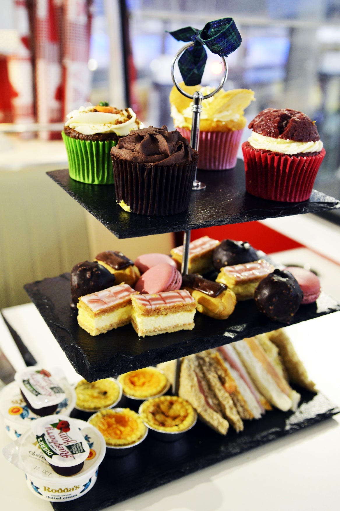 Red Bus Bistro Gin Afternoon Tea around Glasgow – Guesswhatidid